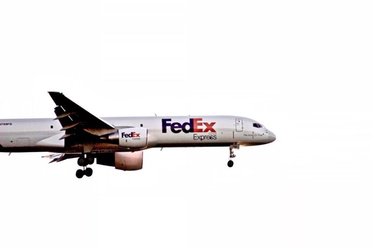 Prohibited Export Items That Wont Pass US Customs - US Global Mail